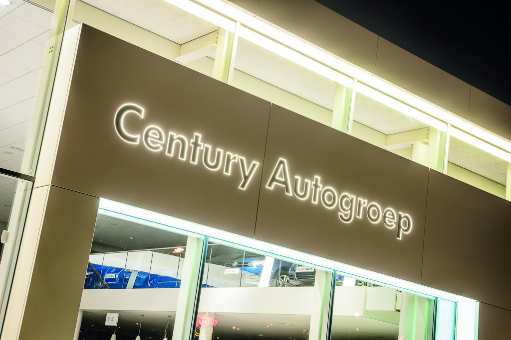 Century Autogroep